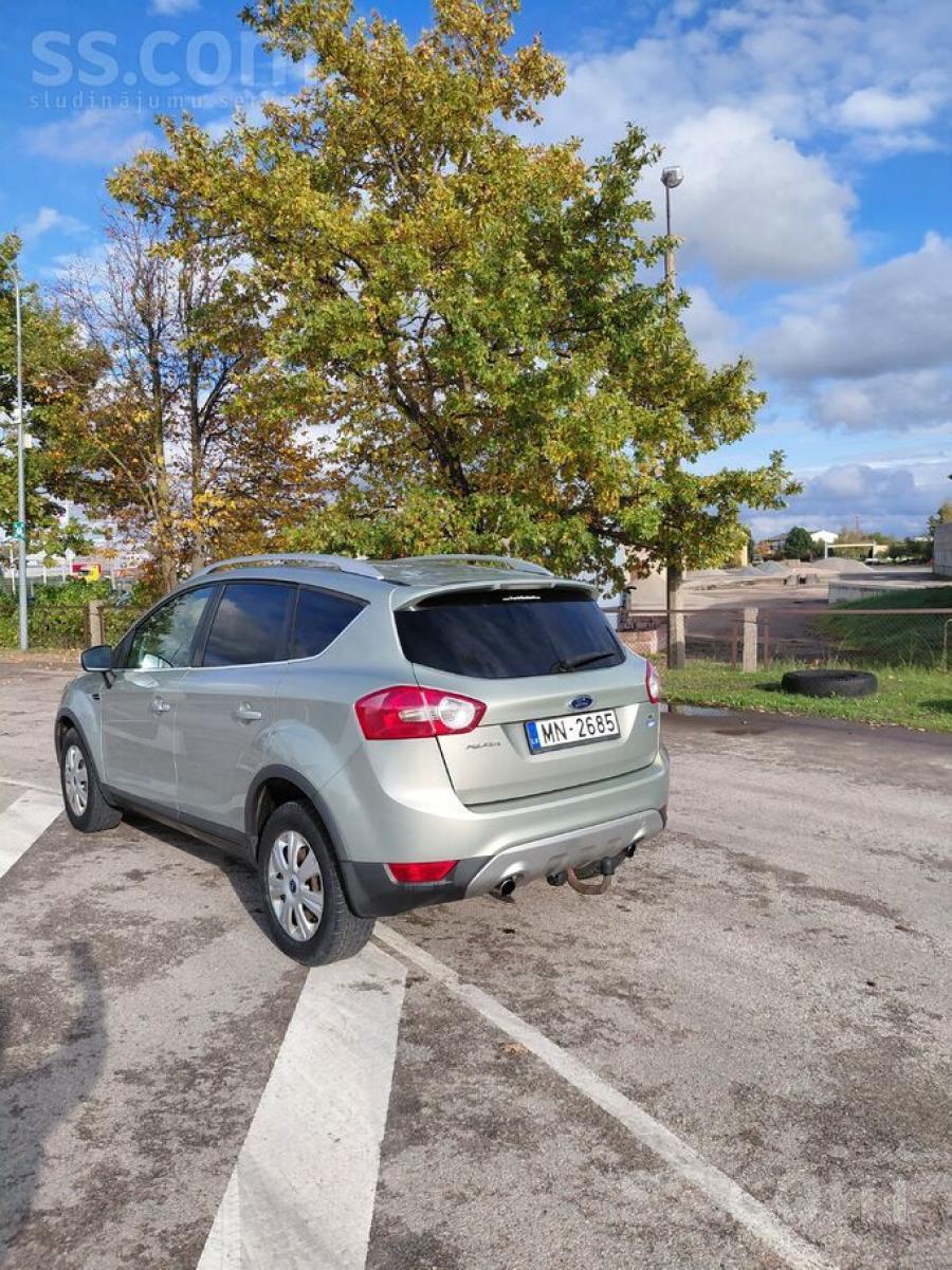 Pelēks Ford Kuga 2008 Saldus, ar dzinēja tilpumu 2.00 L un nobraukumu 274 tūkst. km par 2900 €, foto 3 vietnē AUTOMOTO.COM.LV