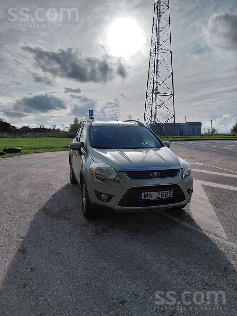 Pelēks Ford Kuga 2008 Saldus, ar dzinēja tilpumu 2.00 L un nobraukumu 274 tūkst. km par 2900 €, foto 5 vietnē AUTOMOTO.COM.LV