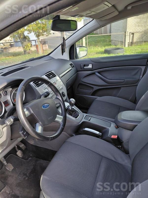 Ford Kuga 2008 Saldus vietnē Pelēks Ford Kuga 2008 Saldus, ar dzinēja tilpumu 2.00 L un nobraukumu 274 tūkst. km par 2900 €, foto 6 vietnē AUTOMOTO.COM.LV