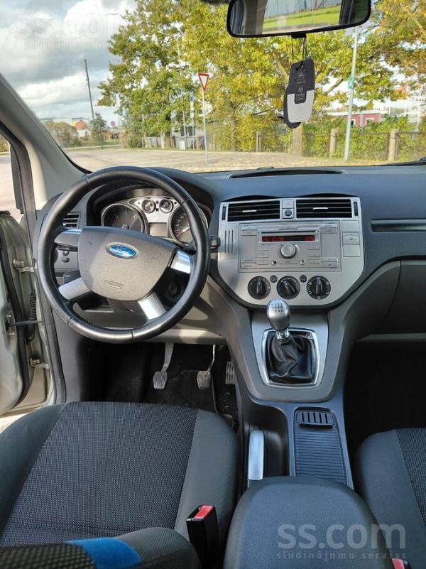 Ford Kuga 2008 Saldus vietnē Pelēks Ford Kuga 2008 Saldus, ar dzinēja tilpumu 2.00 L un nobraukumu 274 tūkst. km par 2900 €, foto 11 vietnē AUTOMOTO.COM.LV