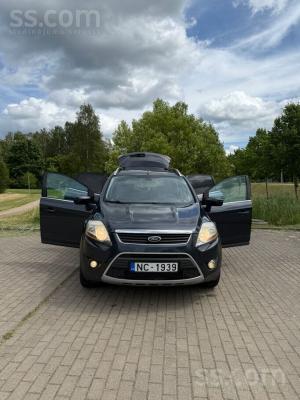 Grey Ford Kuga 2009 in Tukums, with an engine capacity of 2.00 L and mileage of 225 thousand km for 5999 €, photo 2 on AUTOMOTO.COM.LV