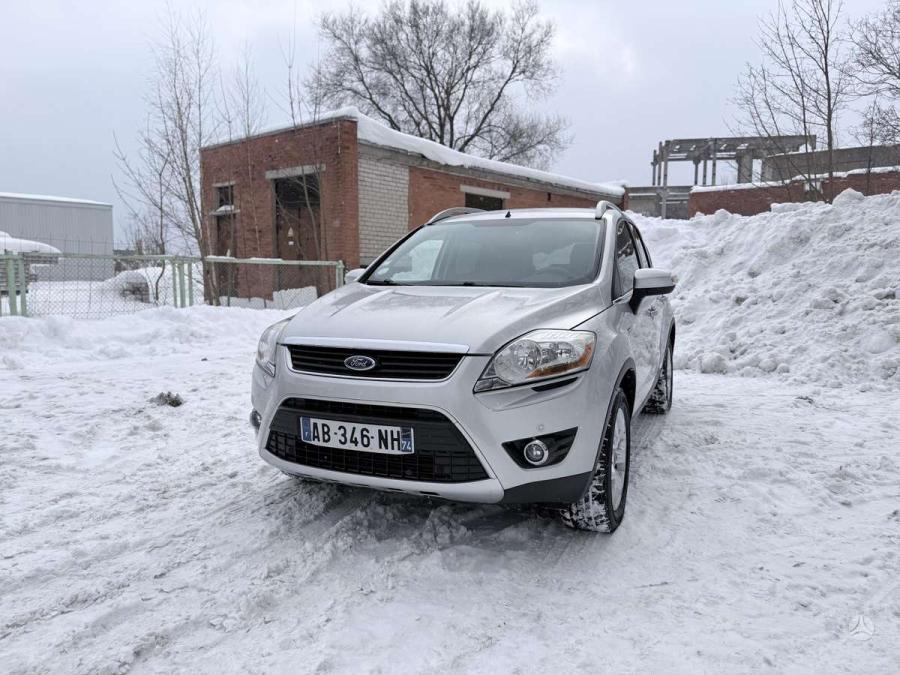 Pelēks Ford Kuga 2009 Šauļi, ar dzinēja tilpumu 2.00 L un nobraukumu 205 tūkst. km par 3900 €, foto 1 vietnē AUTOMOTO.COM.LV