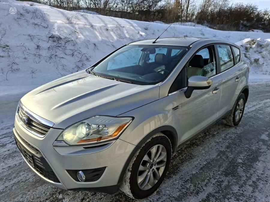 Grey Ford Kuga 2009 in Vilnius, with an engine capacity of 2.00 L and mileage of 300 thousand km for 4950 €, photo 6 on AUTOMOTO.COM.LV