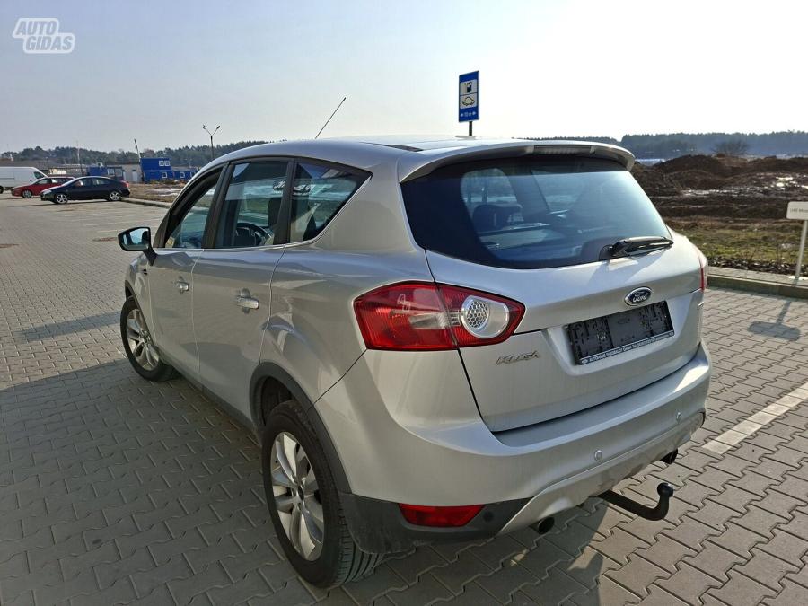 Grey Ford Kuga 2009 in Vilnius, with an engine capacity of 2.00 L and mileage of 302 thousand km for 4950 €, photo 4 on AUTOMOTO.COM.LV