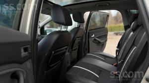 Pelēks Ford Kuga 2009 Jelgava, ar dzinēja tilpumu 2.00 L un nobraukumu 296 tūkst. km par 4990 €, foto 11 vietnē AUTOMOTO.COM.LV