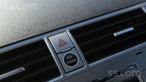 Pelēks Ford Kuga 2009 Jelgava, ar dzinēja tilpumu 2.00 L un nobraukumu 296 tūkst. km par 4990 €, foto 15 vietnē AUTOMOTO.COM.LV