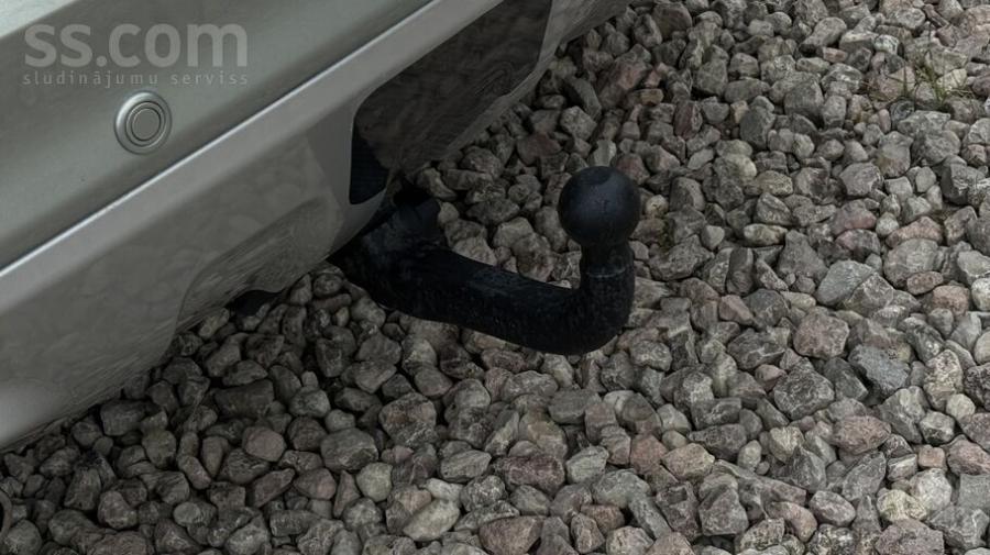 Pelēks Ford Kuga 2009 Rīga, ar dzinēja tilpumu 2.00 L un nobraukumu 297 tūkst. km par 4990 €, foto 25 vietnē AUTOMOTO.COM.LV