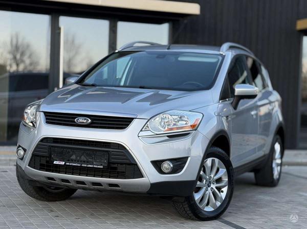 Grey Ford Kuga 2009 in Siauliai, with an engine capacity of 2.00 L and mileage of 269 thousand km for 6999 €, photo 1 on AUTOMOTO.COM.LV