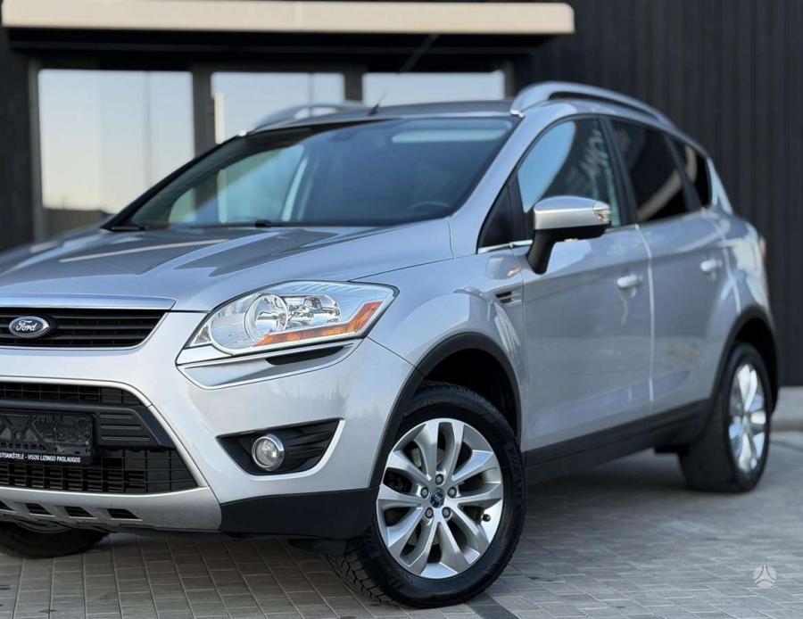 Grey Ford Kuga 2009 in Siauliai, with an engine capacity of 2.00 L and mileage of 269 thousand km for 6999 €, photo 13 on AUTOMOTO.COM.LV