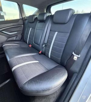 Grey Ford Kuga 2009 in Siauliai, with an engine capacity of 2.00 L and mileage of 269 thousand km for 6999 €, photo 20 on AUTOMOTO.COM.LV