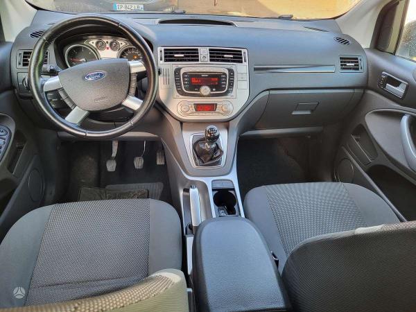 Grey Ford Kuga 2009 in Kaunas, with an engine capacity of 2.00 L and mileage of 230 thousand km for 3700 €, photo 9 on AUTOMOTO.COM.LV