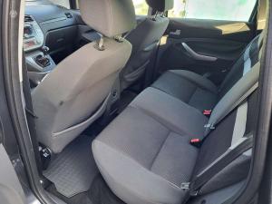 Pelēks Ford Kuga 2009 Kauņa, ar dzinēja tilpumu 2.00 L un nobraukumu 230 tūkst. km par 3700 €, foto 12 vietnē AUTOMOTO.COM.LV