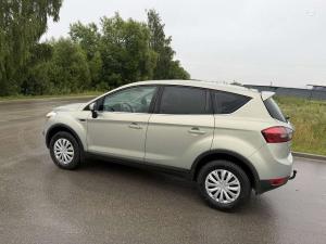 Grey Ford Kuga 2009 in Siauliai, with an engine capacity of 2.00 L and mileage of 346 thousand km for 3650 €, photo 9 on AUTOMOTO.COM.LV