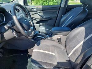 Grey Ford Kuga 2009 in Radviliskis, with an engine capacity of 2.00 L and mileage of 254 thousand km for 4499 €, photo 9 on AUTOMOTO.COM.LV