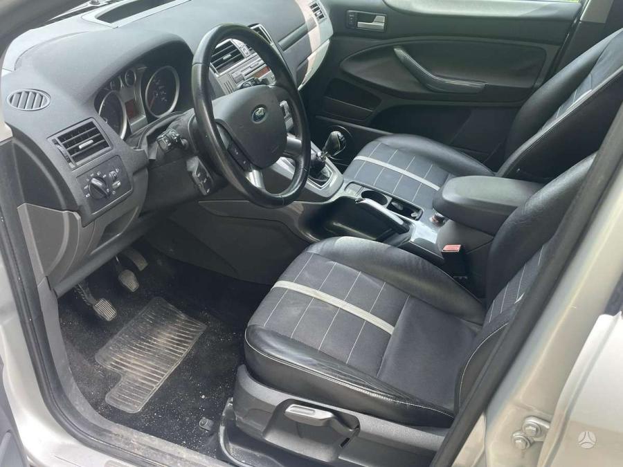 Pelēks Ford Kuga 2009 Panevēža, ar dzinēja tilpumu 2.00 L un nobraukumu 209 tūkst. km par 3250 €, foto 14 vietnē AUTOMOTO.COM.LV