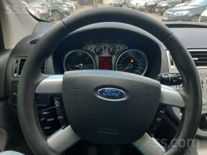 Pelēks Ford Kuga 2010 Daugavpils, ar dzinēja tilpumu 2.00 L un nobraukumu 0 tūkst. km par 6750 €, foto 12 vietnē AUTOMOTO.COM.LV