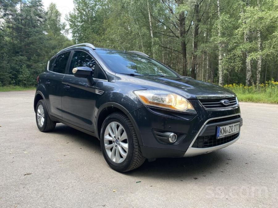 Grey Ford Kuga 2010 in Riga, with an engine capacity of 2.00 L and mileage of 0 thousand km for 5599 €, photo 3 on AUTOMOTO.COM.LV