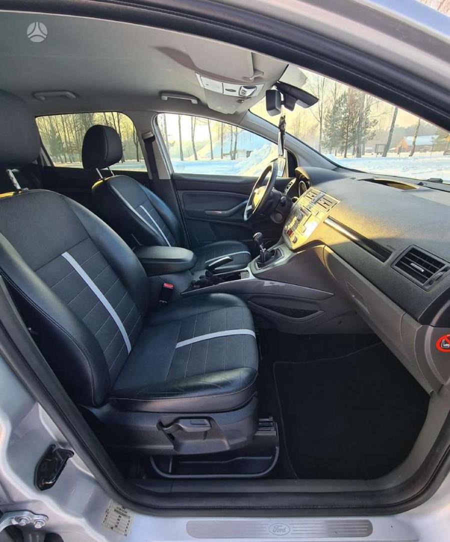 Pelēks Ford Kuga 2010 Tauragė, ar dzinēja tilpumu 2.00 L un nobraukumu 246 tūkst. km par 4700 €, foto 14 vietnē AUTOMOTO.COM.LV