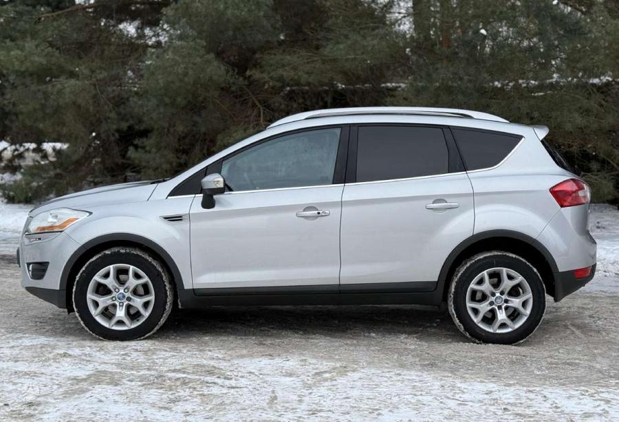 Pelēks Ford Kuga 2010 Ukmergė, ar dzinēja tilpumu 2.00 L un nobraukumu 280 tūkst. km par 4900 €, foto 6 vietnē AUTOMOTO.COM.LV