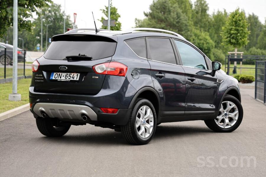 Grey Ford Kuga 2010 in Jelgava, with an engine capacity of 2.00 L and mileage of 0 thousand km for 6450 €, photo 5 on AUTOMOTO.COM.LV