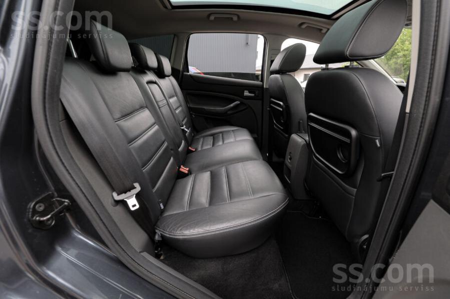 Grey Ford Kuga 2010 in Jelgava, with an engine capacity of 2.00 L and mileage of 0 thousand km for 6450 €, photo 12 on AUTOMOTO.COM.LV