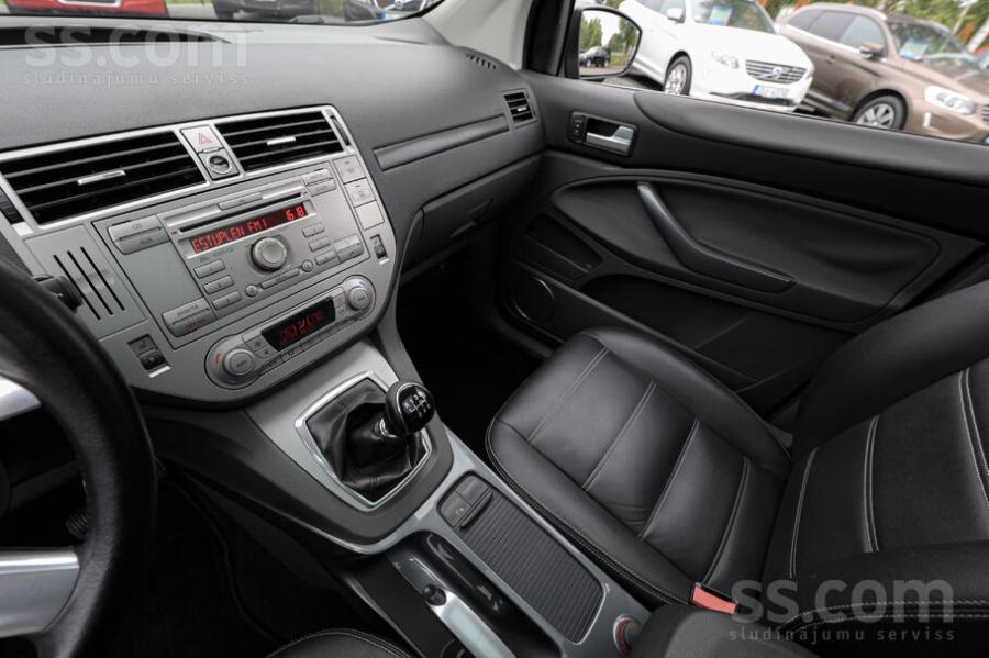 Grey Ford Kuga 2010 in Jelgava, with an engine capacity of 2.00 L and mileage of 0 thousand km for 6450 €, photo 18 on AUTOMOTO.COM.LV