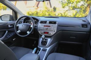 Grey Ford Kuga 2010 in Riga, with an engine capacity of 2.00 L and mileage of 261 thousand km for 6750 €, photo 16 on AUTOMOTO.COM.LV