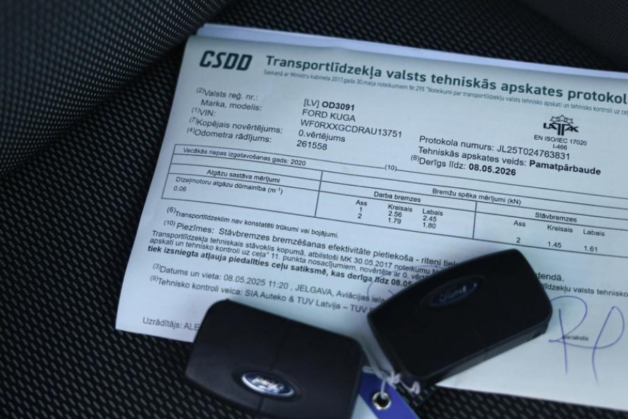 Grey Ford Kuga 2010 in Riga, with an engine capacity of 2.00 L and mileage of 261 thousand km for 6750 €, photo 28 on AUTOMOTO.COM.LV