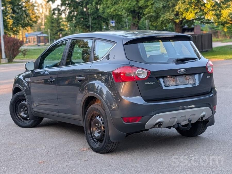 Grey Ford Kuga 2010 in Jurmala, with an engine capacity of 2.00 L and mileage of 0 thousand km for 4950 €, photo 5 on AUTOMOTO.COM.LV