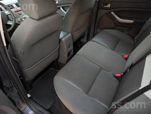 Grey Ford Kuga 2010 in Jurmala, with an engine capacity of 2.00 L and mileage of 0 thousand km for 4950 €, photo 15 on AUTOMOTO.COM.LV