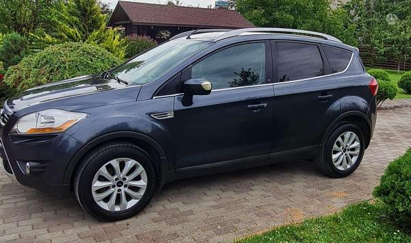 Pelēks Ford Kuga 2010 Plungė, ar dzinēja tilpumu 2.00 L un nobraukumu 307 tūkst. km par 5400 €, foto 8 vietnē AUTOMOTO.COM.LV