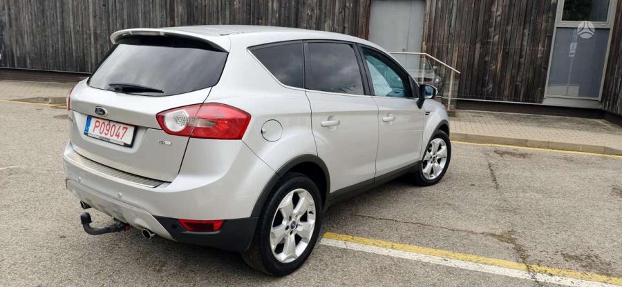 Grey Ford Kuga 2010 in Utena, with an engine capacity of 2.00 L and mileage of 266 thousand km for 4600 €, photo 20 on AUTOMOTO.COM.LV
