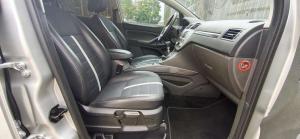 Grey Ford Kuga 2010 in Utena, with an engine capacity of 2.00 L and mileage of 266 thousand km for 4600 €, photo 33 on AUTOMOTO.COM.LV