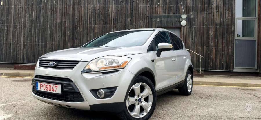 Grey Ford Kuga 2010 in Utena, with an engine capacity of 2.00 L and mileage of 266 thousand km for 4600 €, photo 1 on AUTOMOTO.COM.LV