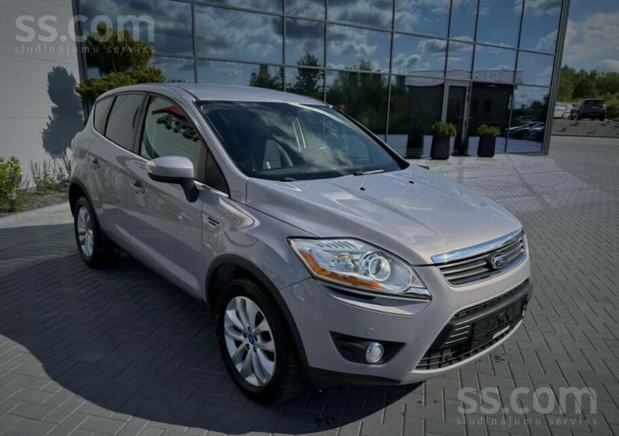 Pelēks Ford Kuga 2011 Viļņa, ar dzinēja tilpumu 2.00 L un nobraukumu 256 tūkst. km par 6299 €, foto 1 vietnē AUTOMOTO.COM.LV
