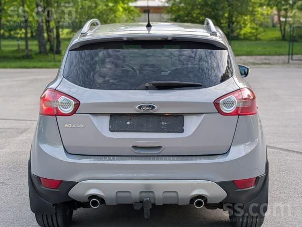 Grey Ford Kuga 2011 in Jurmala, with an engine capacity of 2.00 L and mileage of 0 thousand km for 5250 €, photo 5 on AUTOMOTO.COM.LV