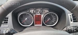 Grey Ford Kuga 2011 in Riga, with an engine capacity of 2.00 L and mileage of 259 thousand km for 5000 €, photo 3 on AUTOMOTO.COM.LV