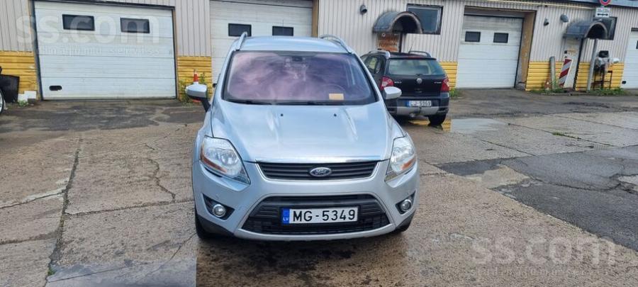 Grey Ford Kuga 2011 in Riga, with an engine capacity of 2.00 L and mileage of 259 thousand km for 5000 €, photo 5 on AUTOMOTO.COM.LV