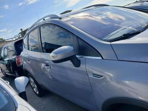 Grey Ford Kuga 2011 in Kaunas, with an engine capacity of 2.00 L and mileage of 150 thousand km for 2999 €, photo 5 on AUTOMOTO.COM.LV