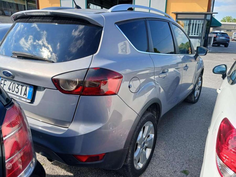 Grey Ford Kuga 2011 in Kaunas, with an engine capacity of 2.00 L and mileage of 150 thousand km for 2999 €, photo 14 on AUTOMOTO.COM.LV