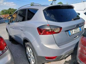 Grey Ford Kuga 2011 in Kaunas, with an engine capacity of 2.00 L and mileage of 150 thousand km for 2999 €, photo 15 on AUTOMOTO.COM.LV