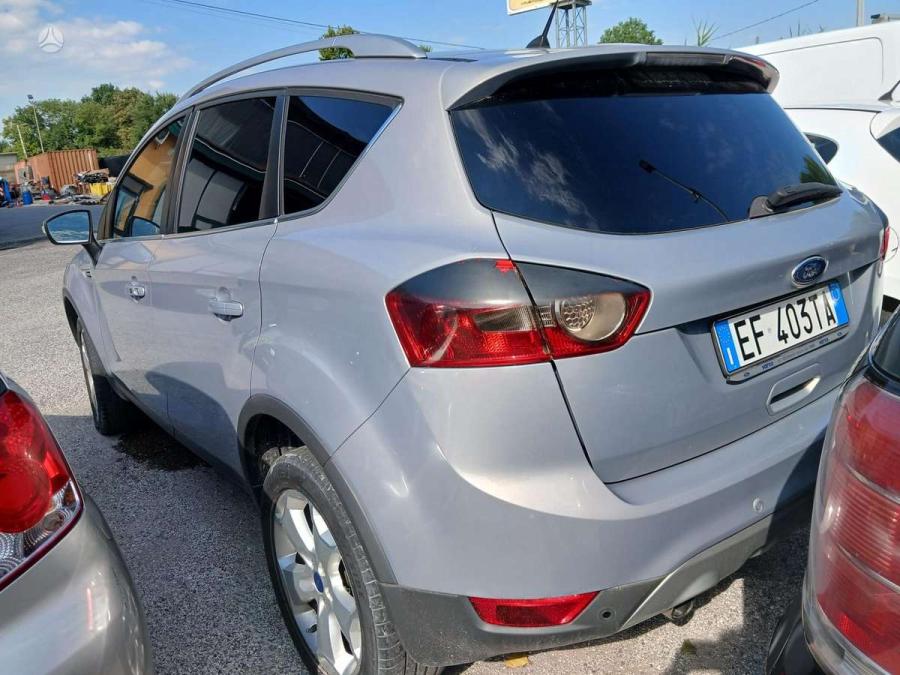 Grey Ford Kuga 2011 in Kaunas, with an engine capacity of 2.00 L and mileage of 150 thousand km for 2999 €, photo 15 on AUTOMOTO.COM.LV