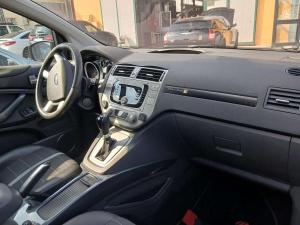 Grey Ford Kuga 2011 in Kaunas, with an engine capacity of 2.00 L and mileage of 150 thousand km for 2999 €, photo 16 on AUTOMOTO.COM.LV