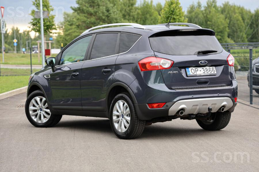 Pelēks Ford Kuga 2011 Jelgava, ar dzinēja tilpumu 2.00 L un nobraukumu 0 tūkst. km par 6650 €, foto 7 vietnē AUTOMOTO.COM.LV