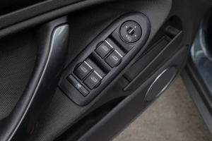 Grey Ford Kuga 2011 in Jelgava, with an engine capacity of 2.00 L and mileage of 198 thousand km for 6650 €, photo 23 on AUTOMOTO.COM.LV