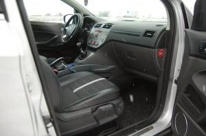 Pelēks Ford Kuga 2011 Jēkabpils, ar dzinēja tilpumu 2.00 L un nobraukumu 225 tūkst. km par 6990 €, foto 19 vietnē AUTOMOTO.COM.LV