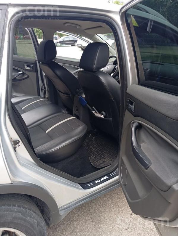 Grey Ford Kuga 2011 in Ogre, with an engine capacity of 2.00 L and mileage of 270 thousand km for 4700 €, photo 10 on AUTOMOTO.COM.LV