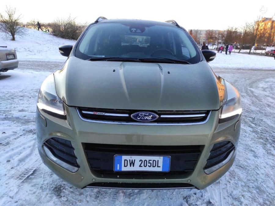 Pelēks Ford Kuga 2012 Panevēža, ar dzinēja tilpumu 2.00 L un nobraukumu 203 tūkst. km par 8500 €, foto 4 vietnē AUTOMOTO.COM.LV