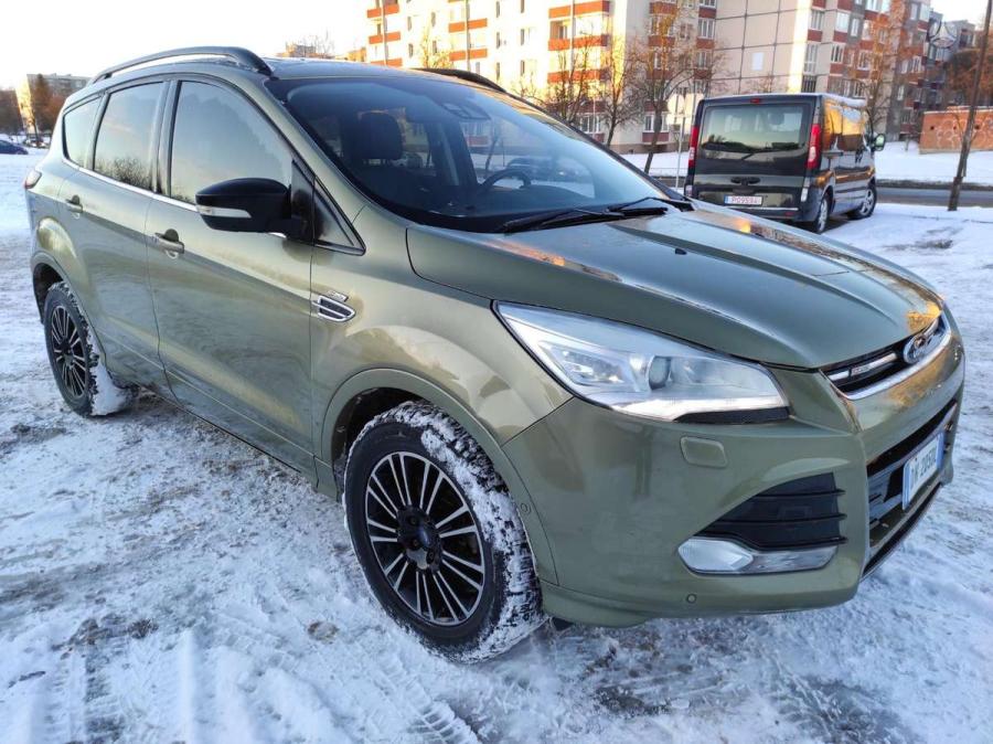 Pelēks Ford Kuga 2012 Panevēža, ar dzinēja tilpumu 2.00 L un nobraukumu 203 tūkst. km par 8500 €, foto 6 vietnē AUTOMOTO.COM.LV