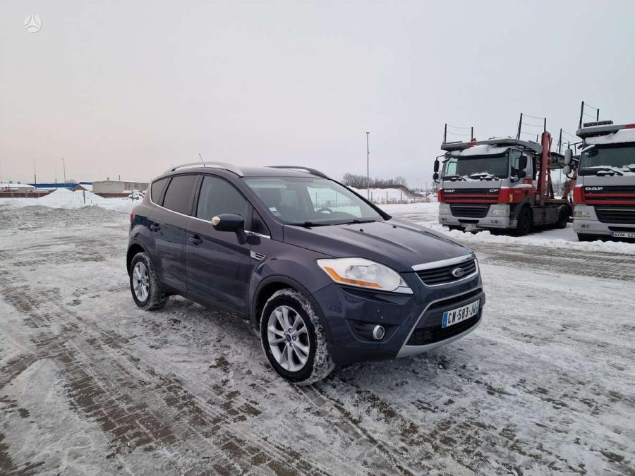 Pelēks Ford Kuga 2012 Tauragė, ar dzinēja tilpumu 2.00 L un nobraukumu 270 tūkst. km par 4600 €, foto 7 vietnē AUTOMOTO.COM.LV